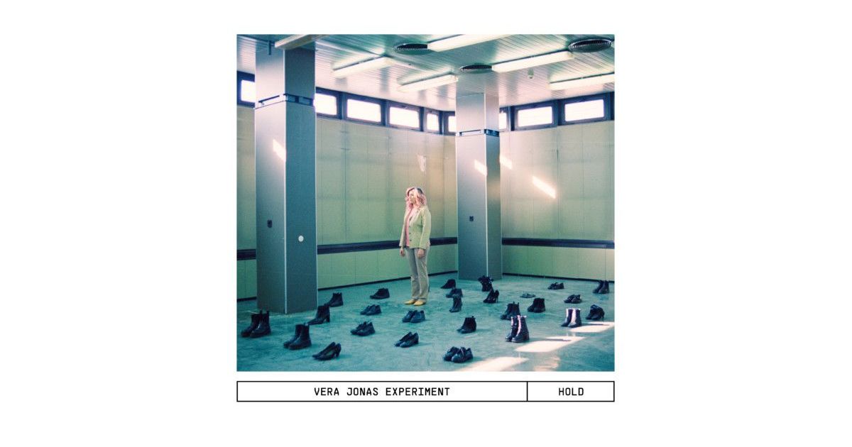Jónás Vera Experiment - Hold - LP - Neon Music Hungary